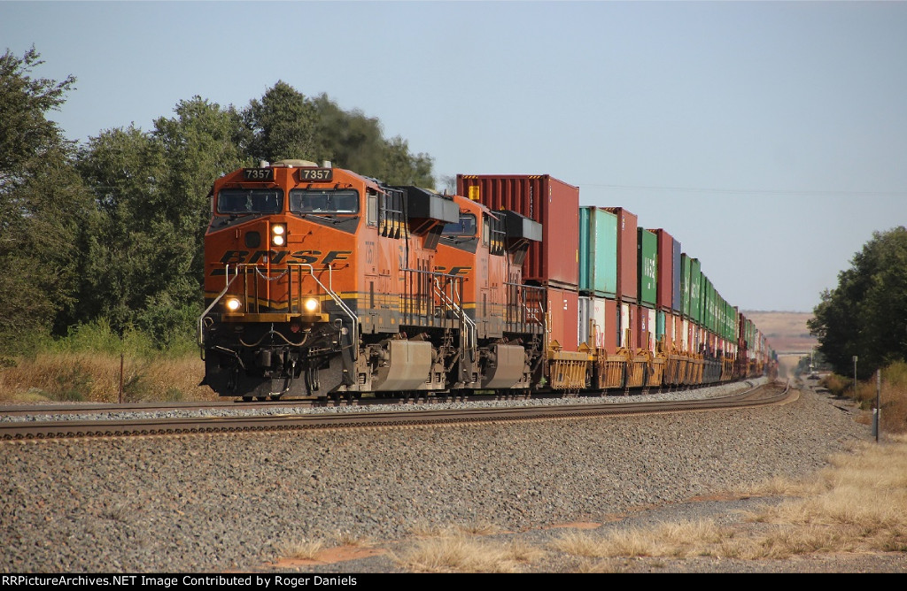 BNSF 7357